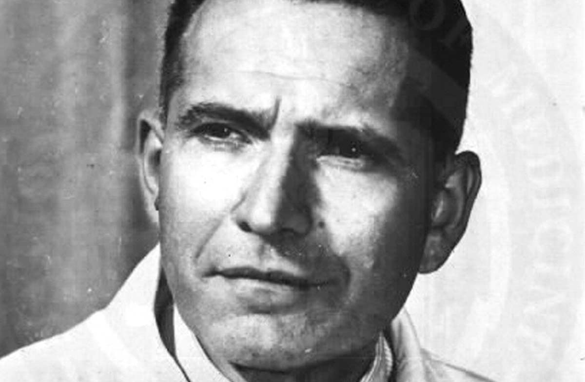 28 Facts About Erwin Chargaff: Chemist, DNA's Unsung Hero - Biography Icon